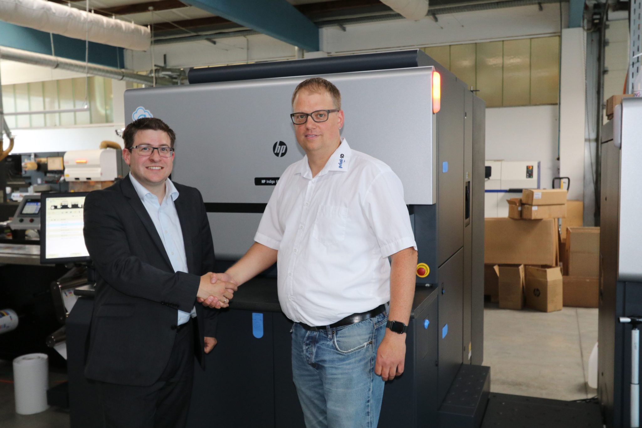 Neue HP Indigo 6900 für digital bedruckte Etiketten – etiketten.shop Blog